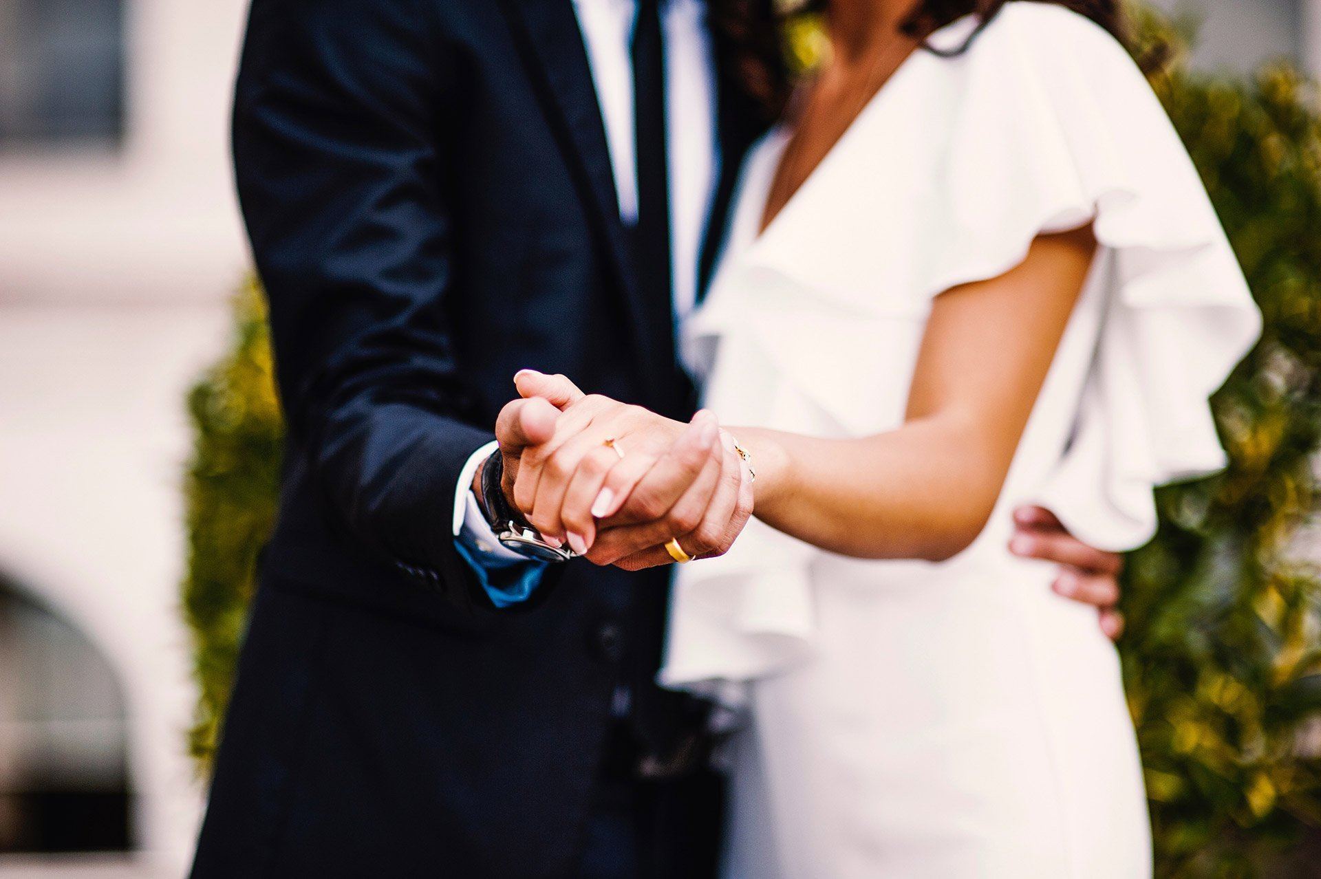 5 Surefire Ways a Groom Can Stand Out – Aklasu 5 Surefire Ways a Groom Can Stand Out – Aklasu